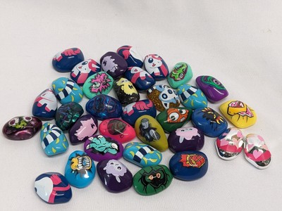 Lot of 35 MGA The Original Rox Game Pick Up & Play PUZIMALS Rocks 2019 ...