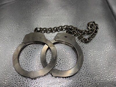 Handcuffs - Peerless Model