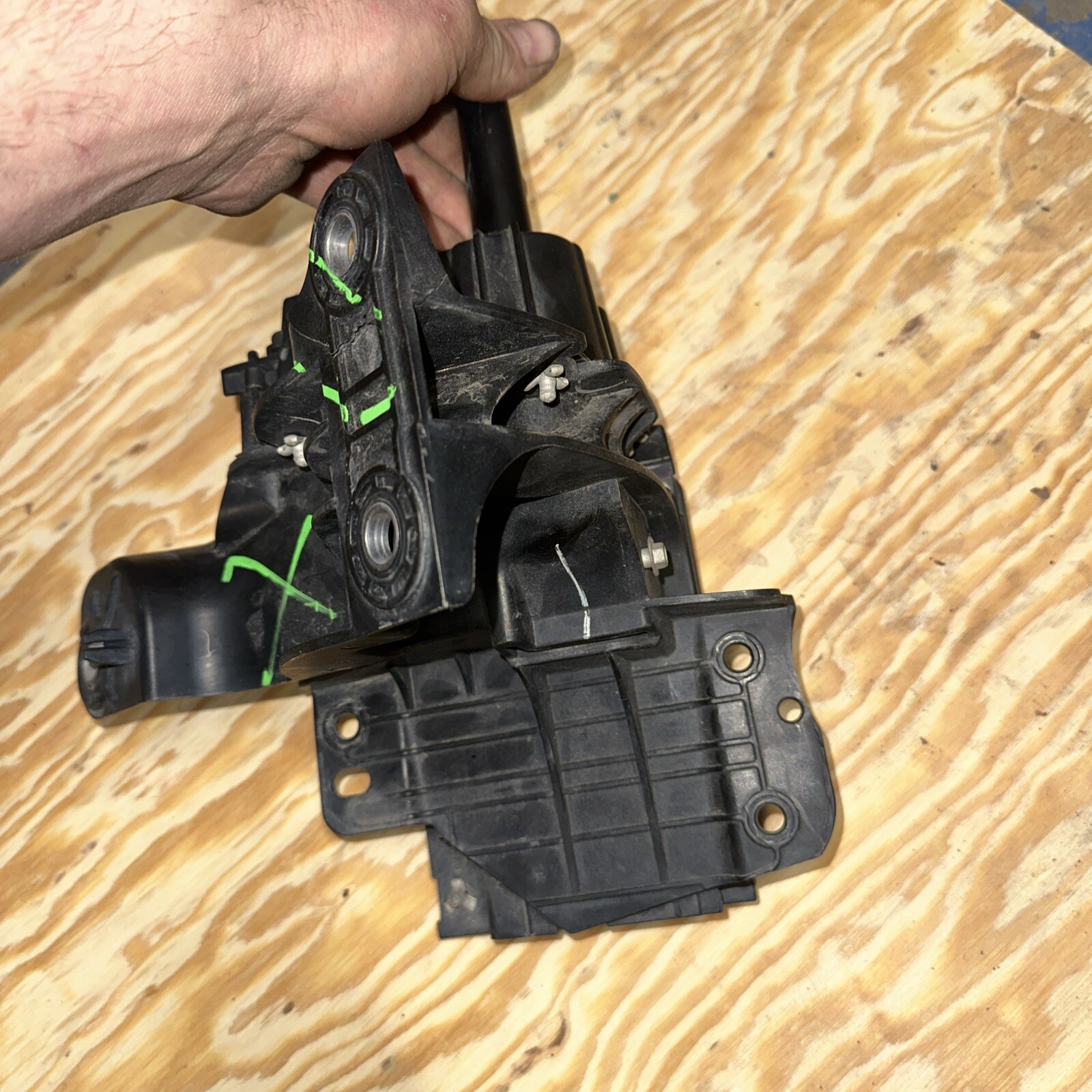 USED OEM 21-24 Ford F150 RH Active Air Dam AAD Motor Spring Actuator ...