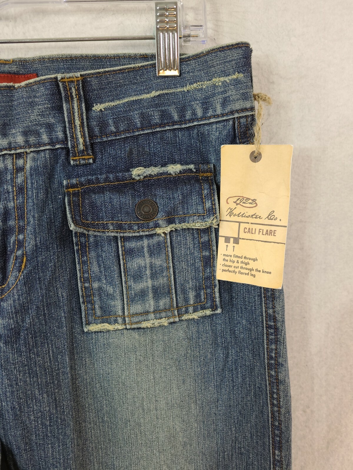 NEW Hollister Juniors 5 Factory Flap Pocket Cali Flare Distressed Denim ...