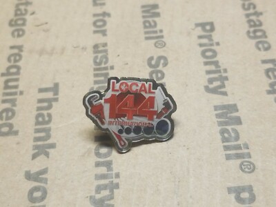 UA PLUMBERS PIPEFITTERS STEAMFITTERS UNION Local 144 Lapel Pin | eBay