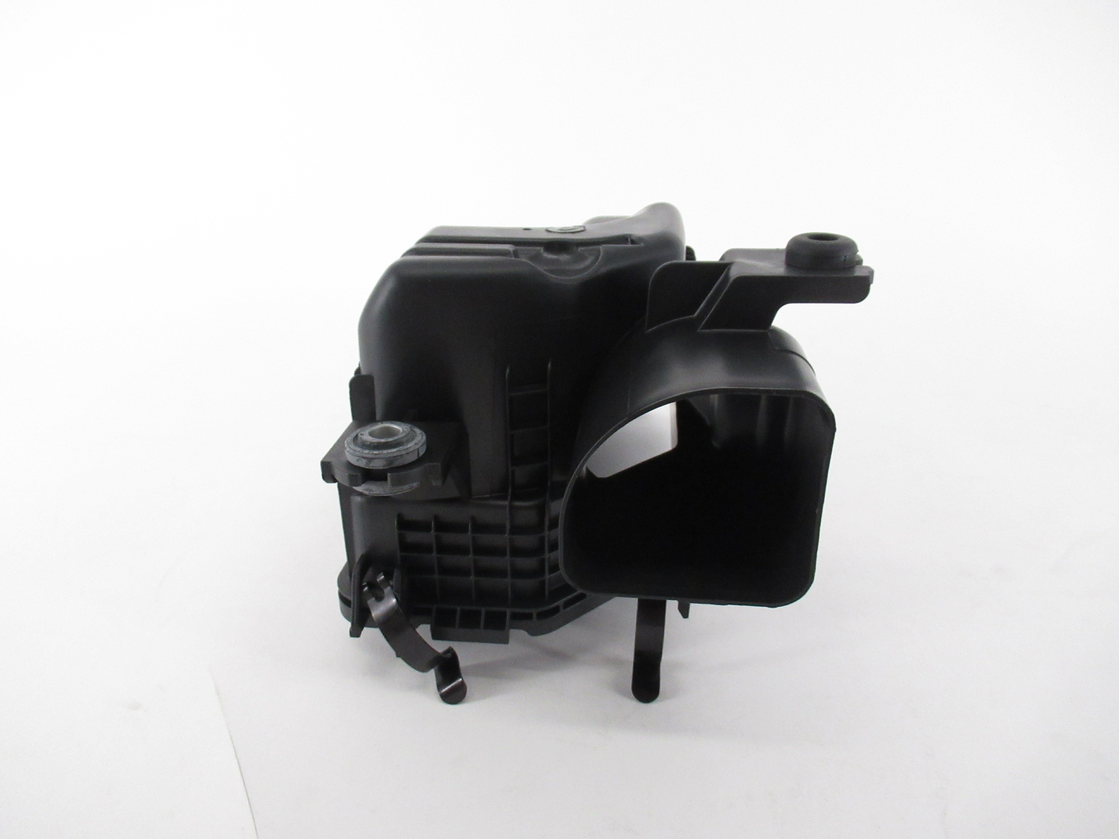 Genuine OEM Kia 28112 B2000 Lower Air Cleaner Housing 2014-2019 Soul | eBay