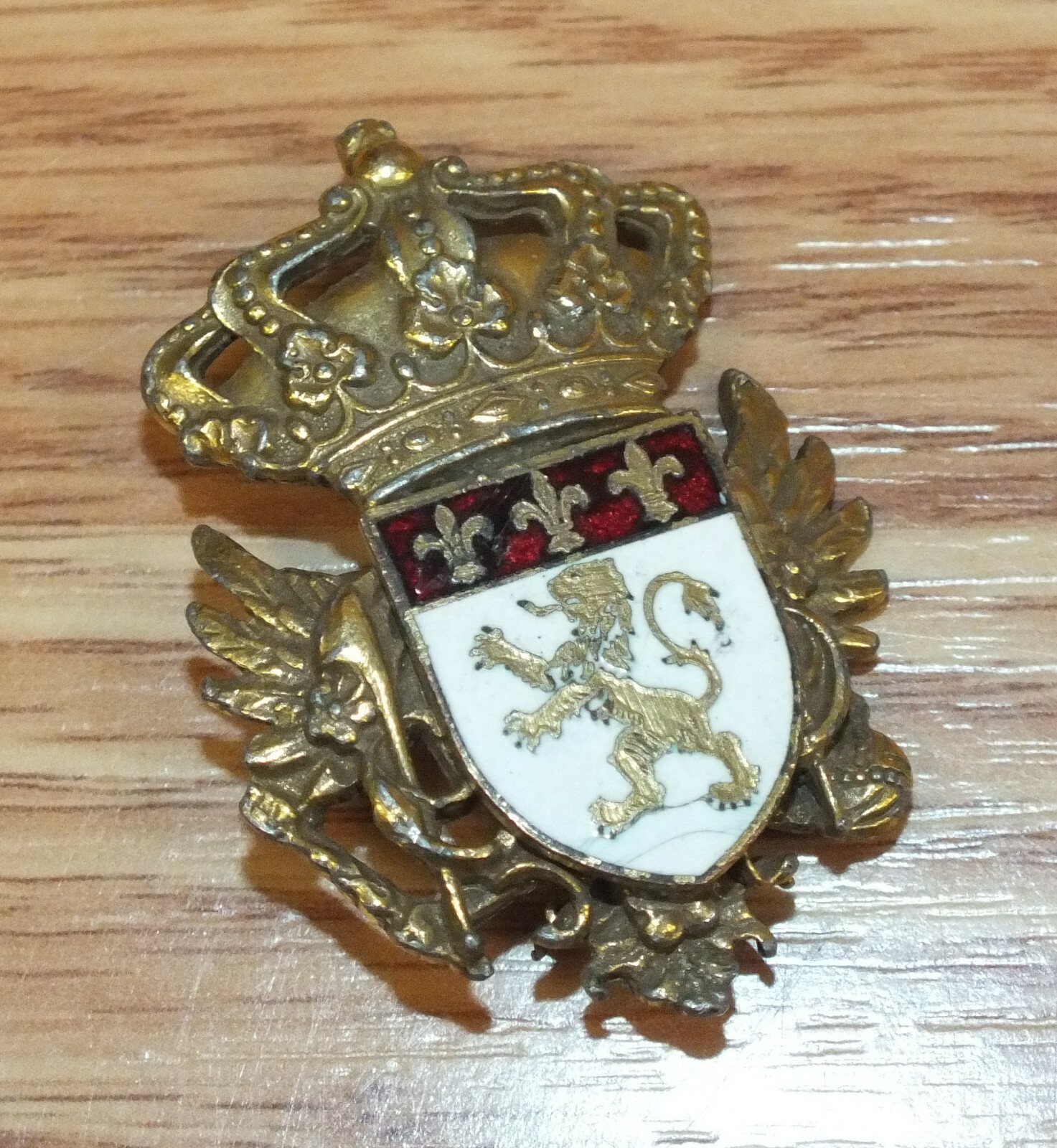Vintage Coro Stamped Coat of Arms Crest Shield Collectible Pin Brooch ...