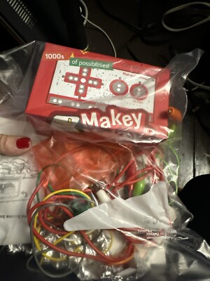 Makey Makey an Invention Kids Science Inventing Kit for Everyone-opened ...