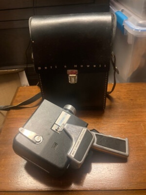 Vintage Bell and Howell 8mm Film Movie Camera Animation Auto Load Zoom ...