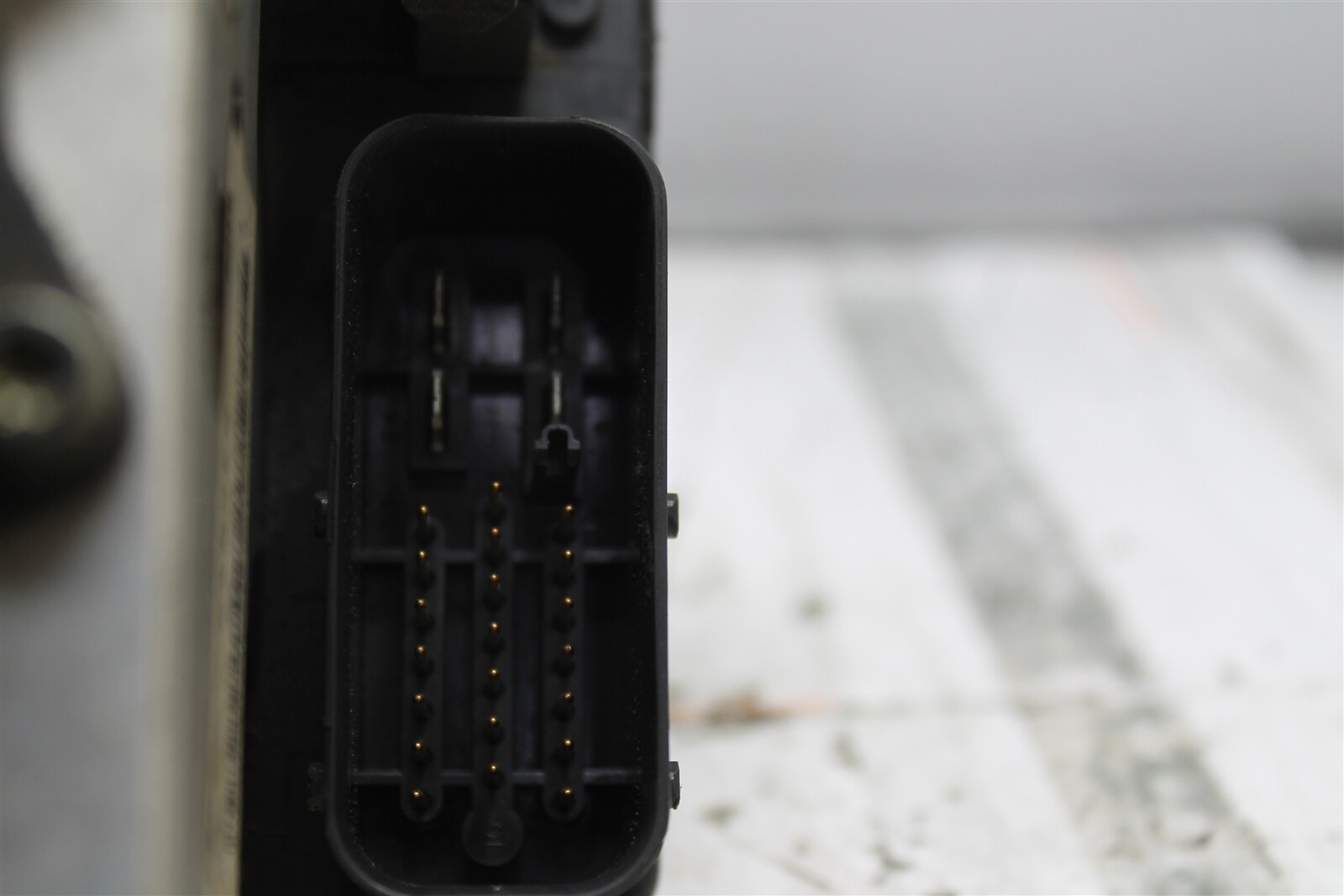 2001-03 Ford Ranger ABS Antilock Brake Pump Control XL542C346AB Module ...