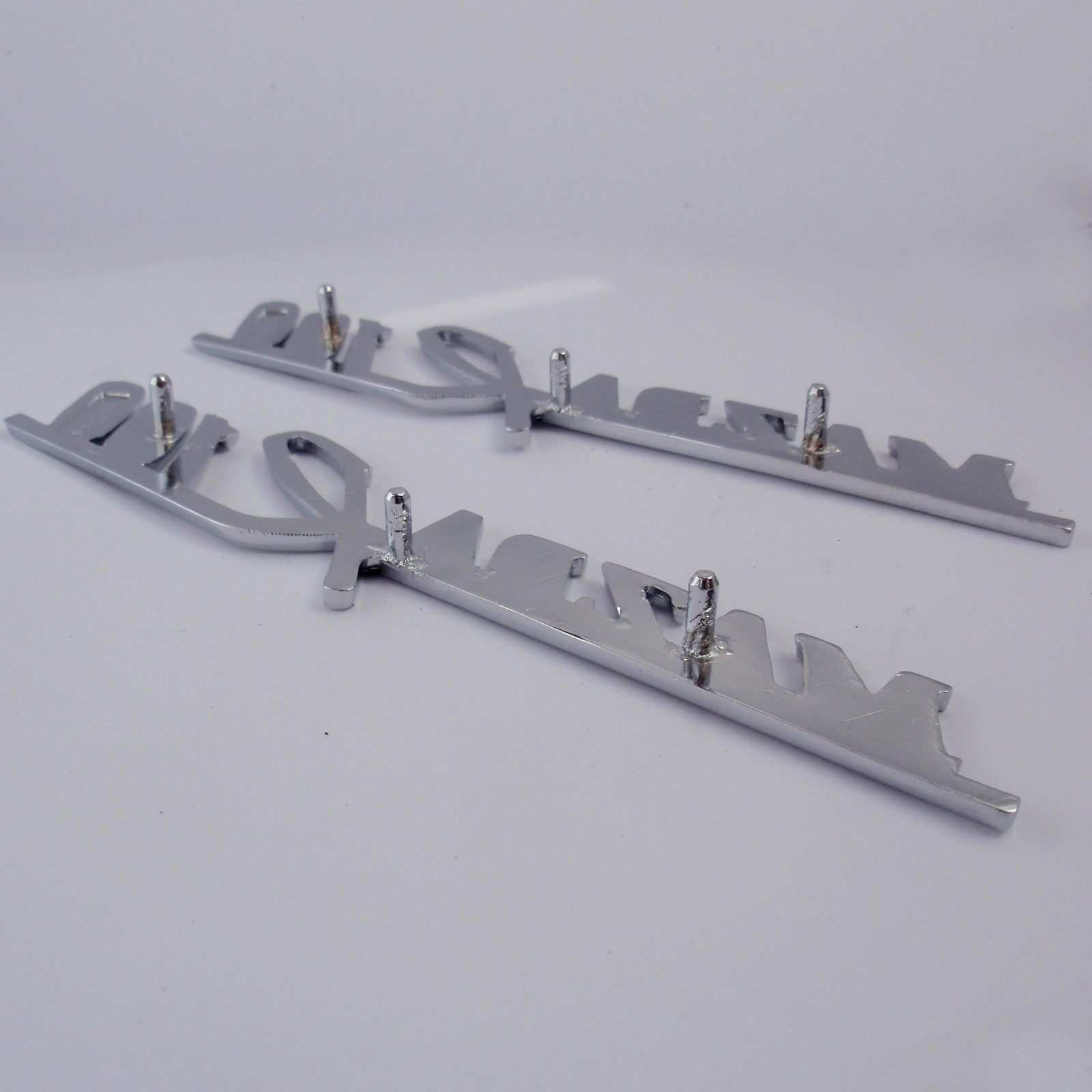 MAZDA R100 badges x2, New, for Rotary Rotor Coupe 12A 13B 10A 1200 1300 ...