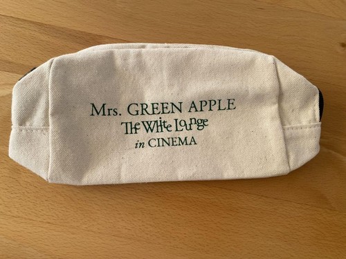 Brand new, unused Mrs. GREEN APPLE White Lounge Seven Net limited ...