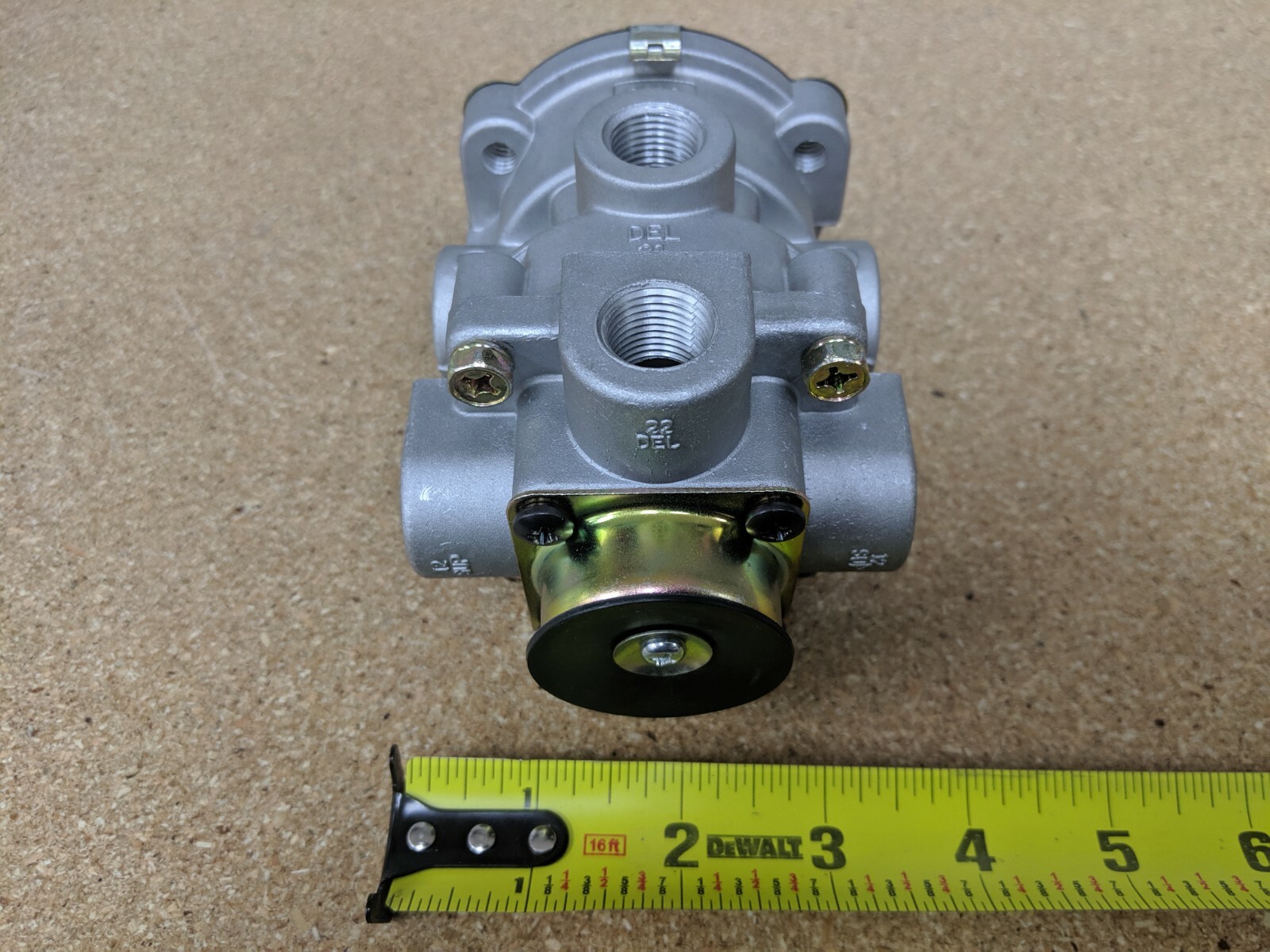 E6 Foot Brake Valve Excel # EM36300 Ref.# Bendix 286171 286516 ...