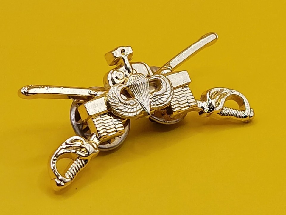 US Army Airborne Armored Jump Wing Pin Tank Badge Military Collar Hat ...