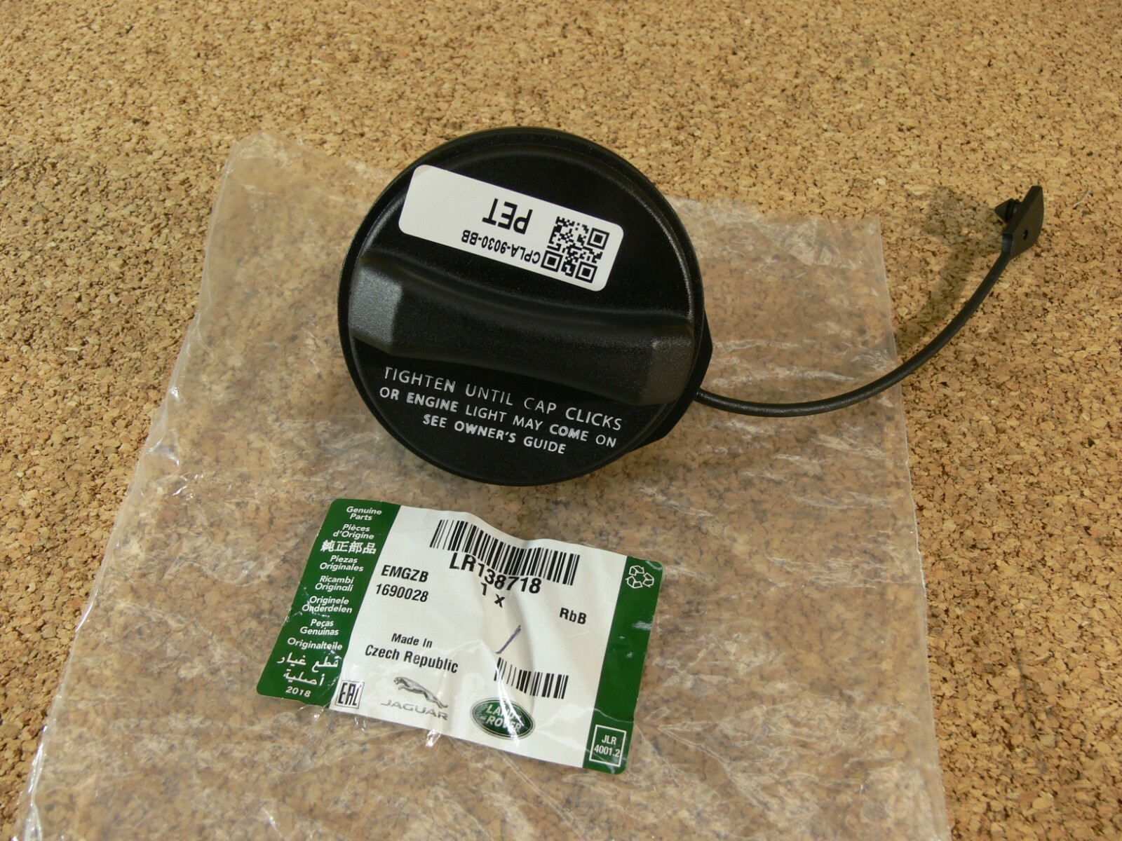 GENUINE LAND ROVER FUEL CAP DISCOVERY SPORT 2015 ONWARD LR138718 ...