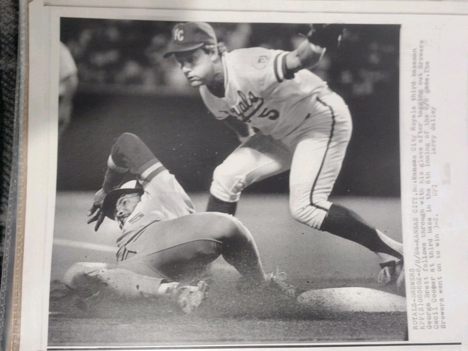 lot of 154 baseball wire photos 8x10 1982-1985 rose brett + in sheets ...