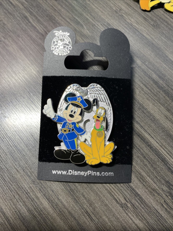 Disney Police Man Dog 2008 Trading Pin Mickey Mouse Pluto K9 Shield Cop ...