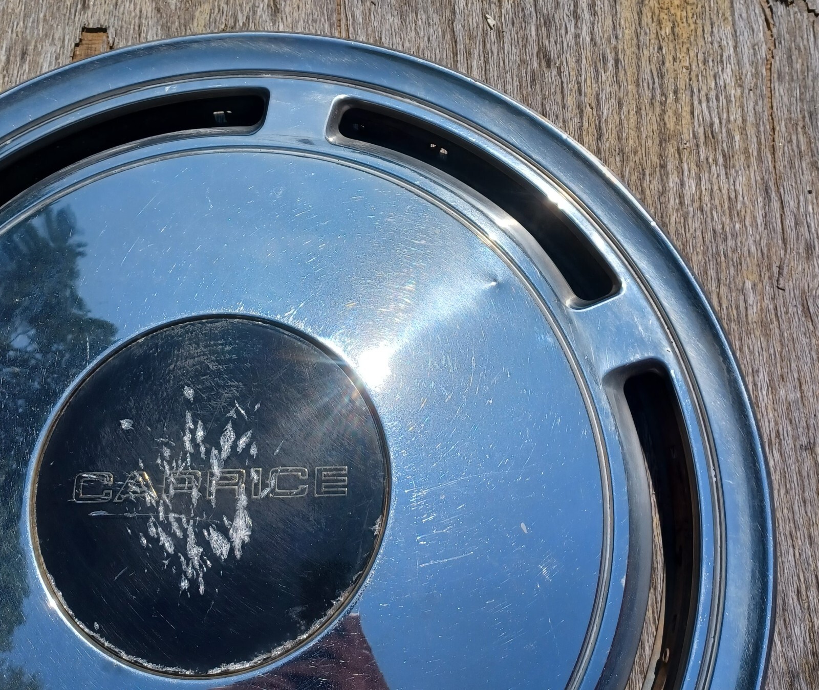 Chevrolet Caprice hubcap 1986-1996 fits 15 inch wheels 12522925, 3168A ...