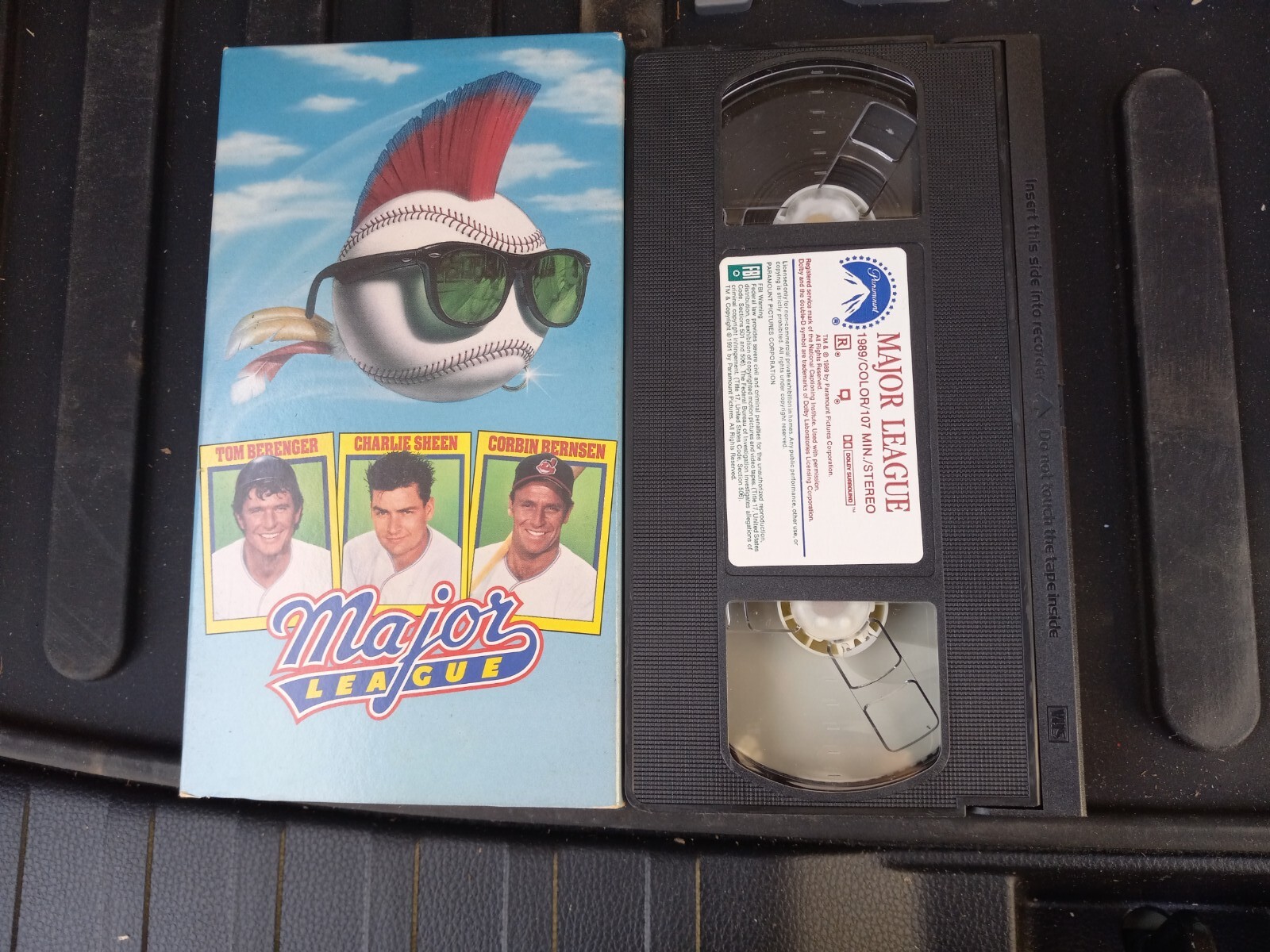 Major League VHS Tape 1989 Paramount Tom Berenger Charlie Sheen Corbin ...