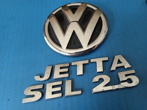 Volkswagen Jetta 2011-15 2.5 SEL Chrome lettering Emblems with VW Logo ...