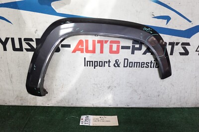 2broken clips 2016 2021 TOYOTA TACOMA FRONT RIGHT FLARE FENDER ARCH ...
