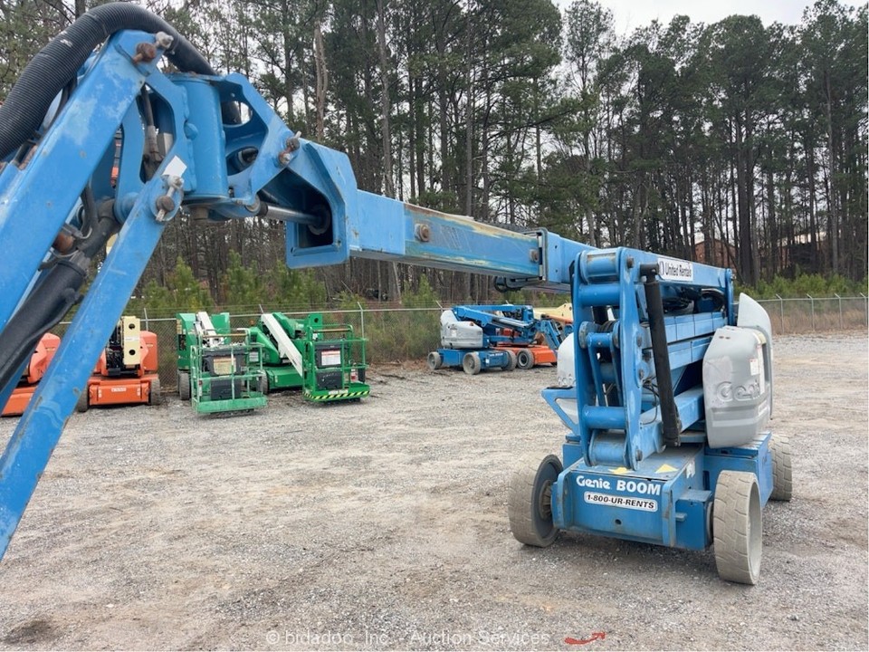 2013 Genie Z-40/23N RJ 40' Electric Articulating Boom Lift Man Aerial ...