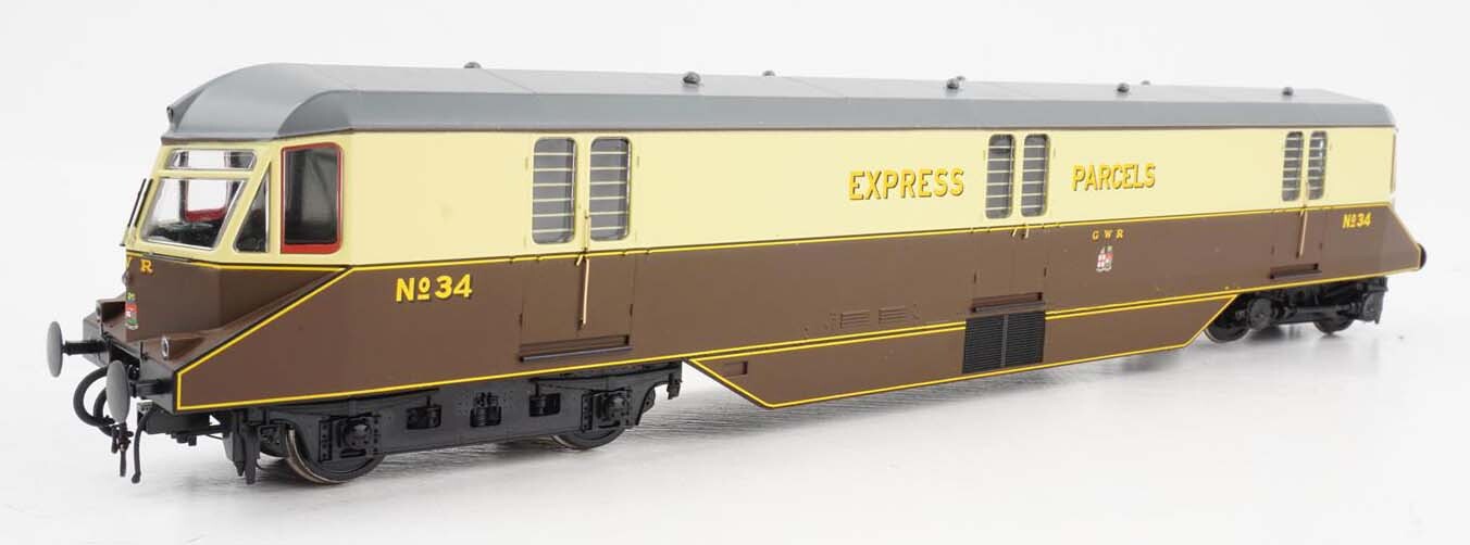 Heljan 19430 AEC Parcels Railcar 34 GWR Chocolate/Cream OO Gauge ...