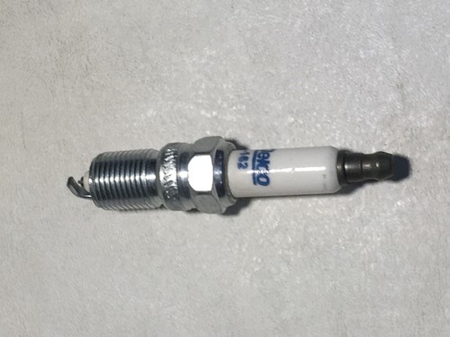 GM OEM 08-10 Express 1500 Electrical Ignition System-Spark Plug ...