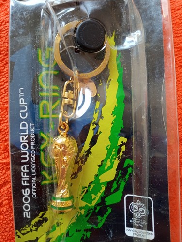2006 FIFA WORLD CUP GERMANY SOUVENIR KEY RING KEYCHAIN TROPHY FOOTBALL ...
