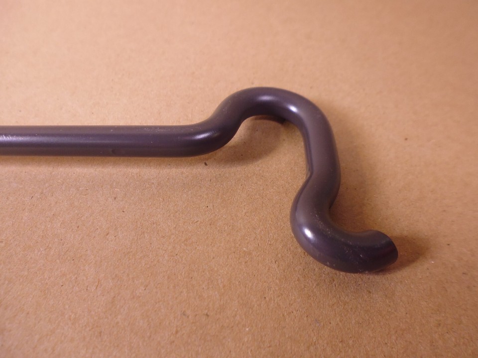 Humvee M1113 M1114 Hood Prop Rod , 12528855 , 2590-01-587-4276 (300000 ...