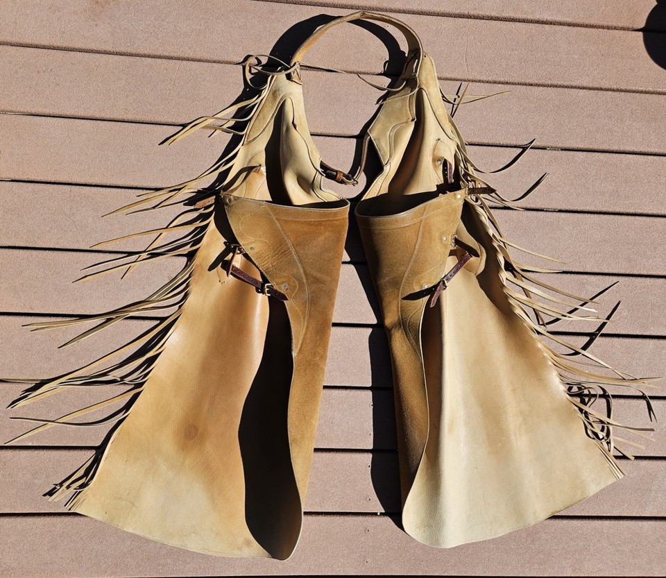 Vintage WESTERN Fringed COWBOY Working Ranch CHAPS BATWING Heavy Suede ...