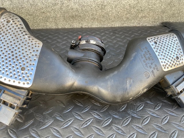 a 6420907437 MERCEDES 350 V6 CDI Intake Pipe W Airflow Mass Sensors OEM ...