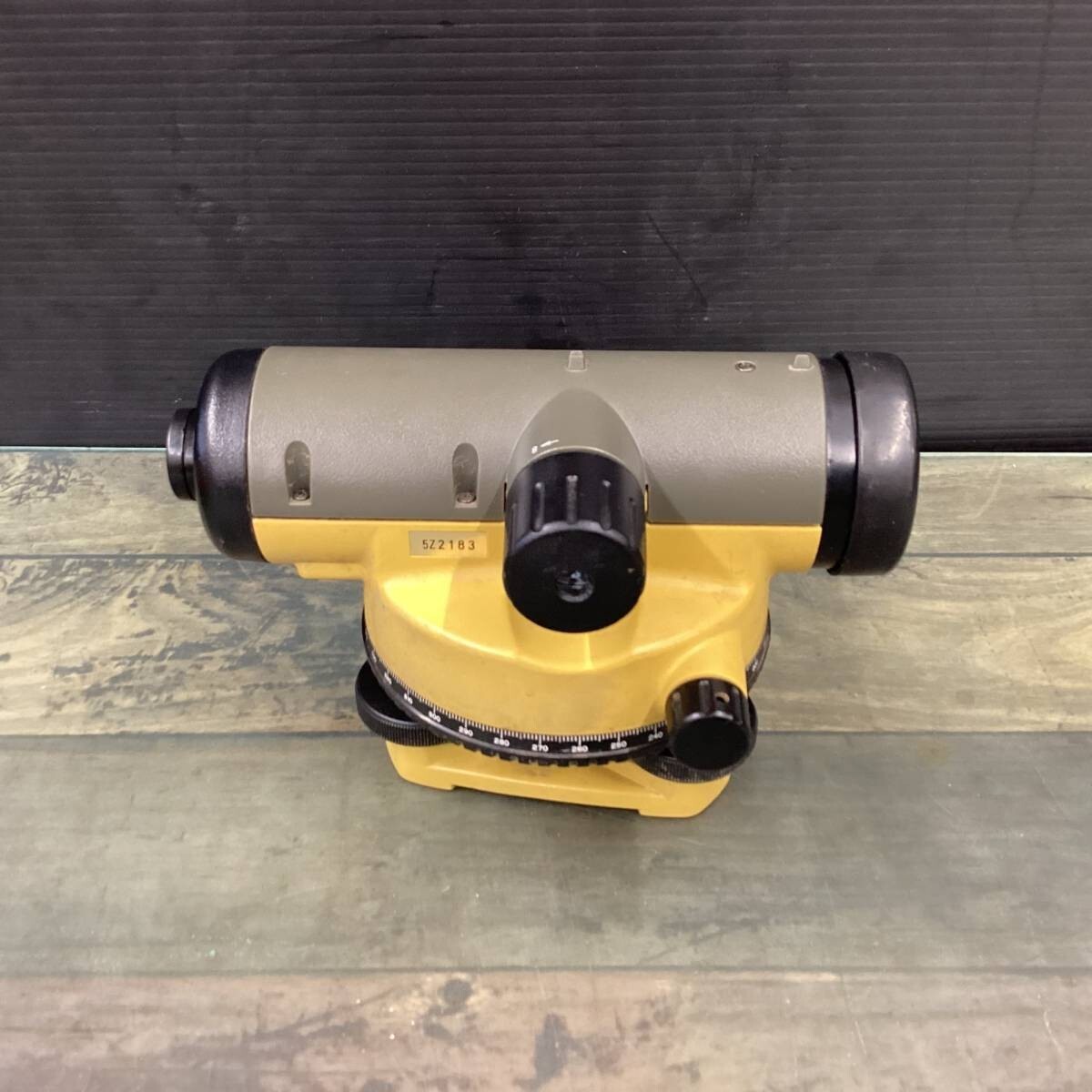 Topcon AT-G6 Level Surveying Lense and Level with Case | eBay