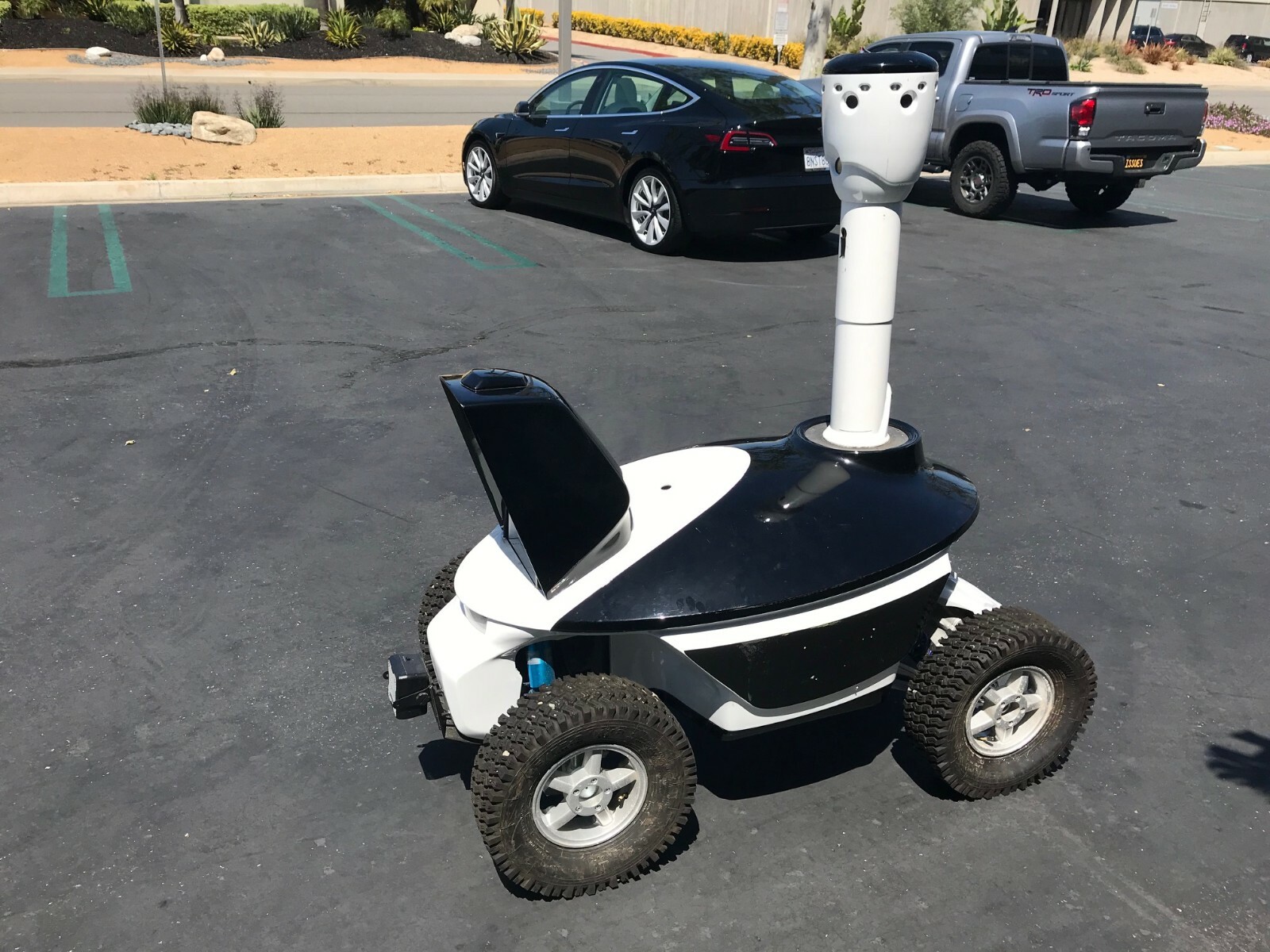 Rare Large On Off Road Robot Autonomous Unmanned Robot Robotic Platform ...