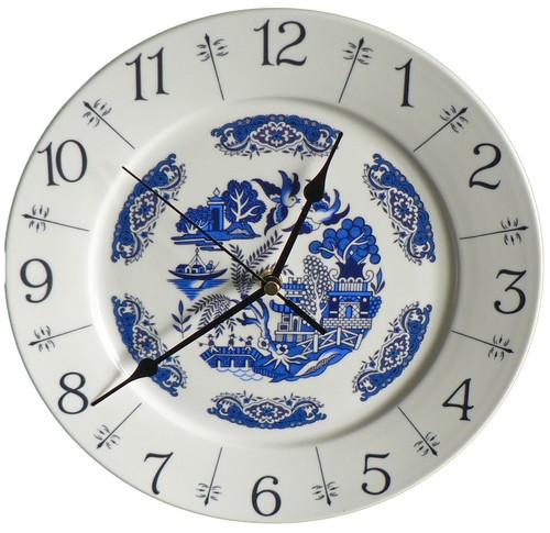 Blue Willow pattern 10.5" large ceramic wall clock - boxed willow ...