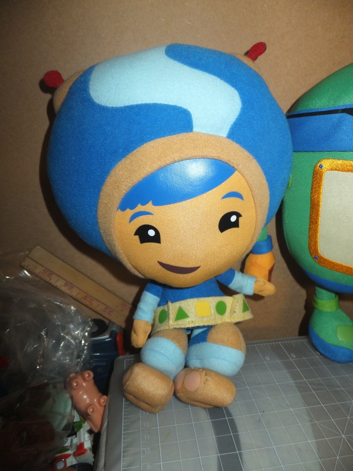 Lot of 2 Team Umizoomi Stuffed Animal Plush 12" Bot and Geo | eBay UK