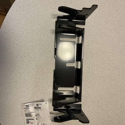 NAVISTAR SUPPORT HINGE BRACKET ASSY 3612866C2 | eBay