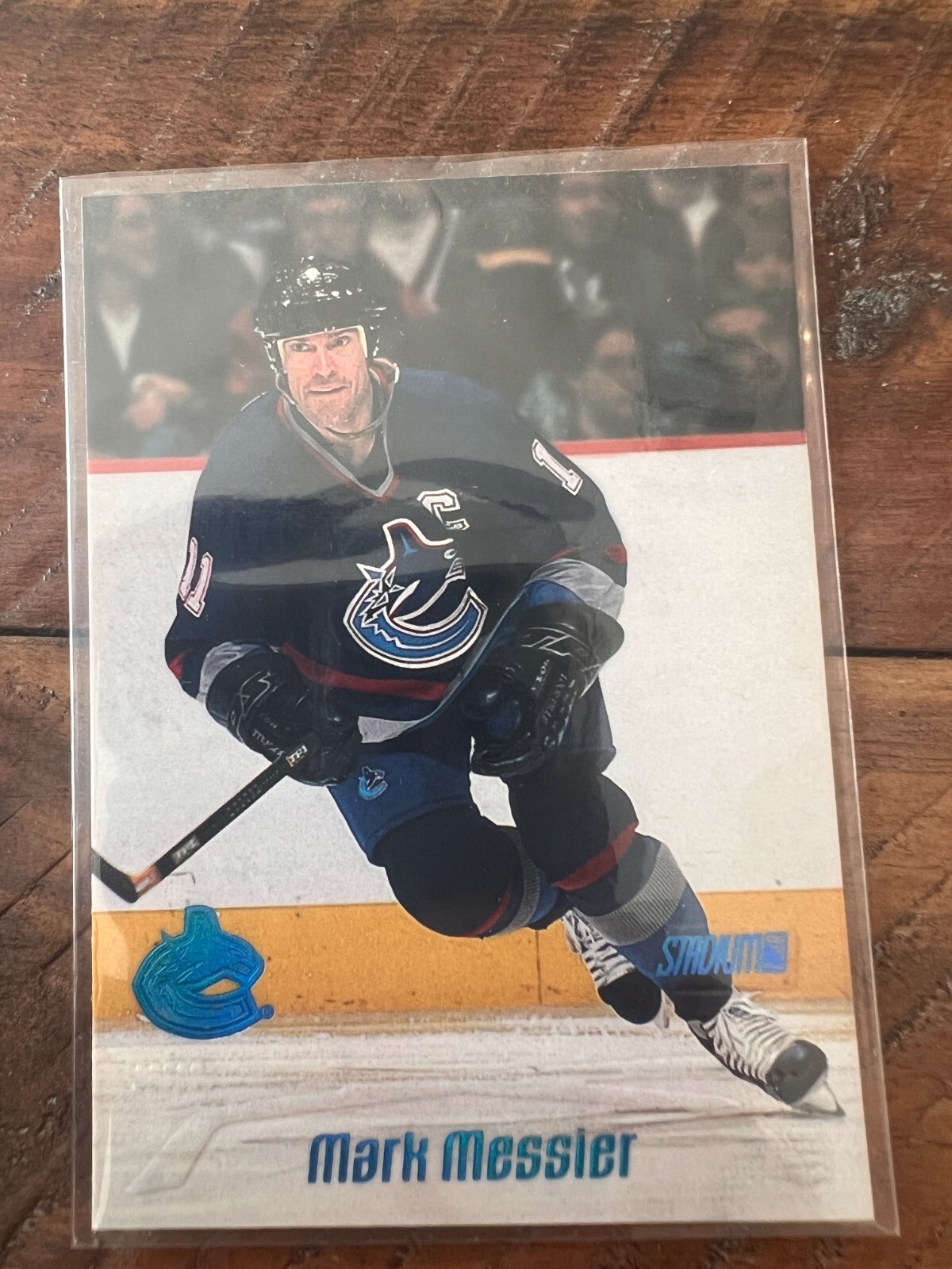 1999-00 Stadium Club #3 Mark Messier Vancouver Canucks HOF | eBay