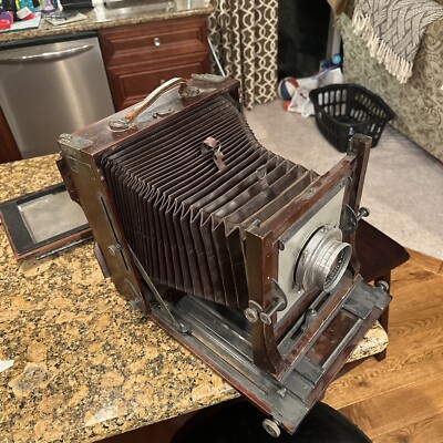 Century Universal 8x10 Field Camera by Folmer Graflex. 5x7 Back. Film ...