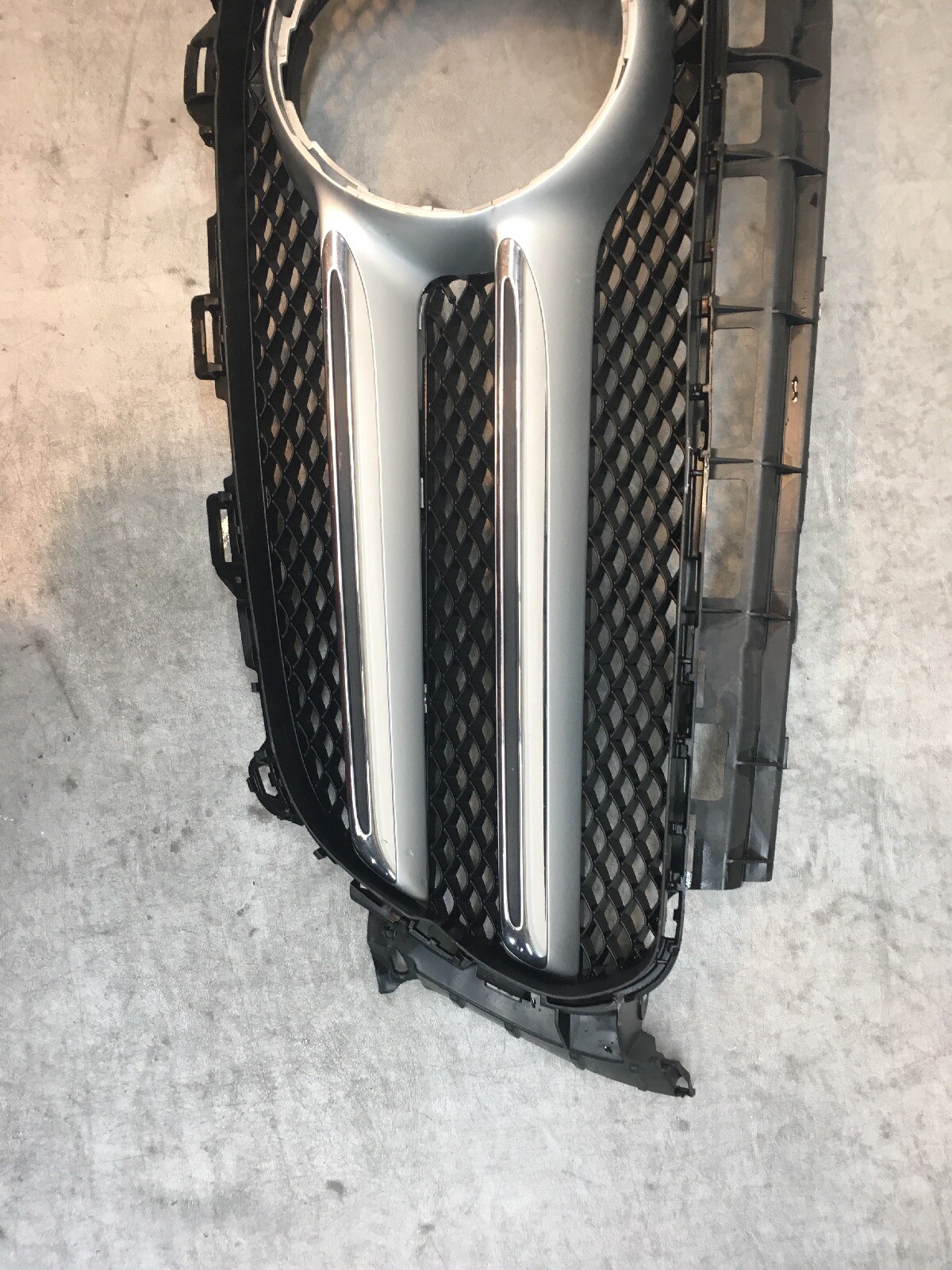Merecedes E Class W213 2015+ Genuine Front Bumper Grill P/N A2138880123 ...