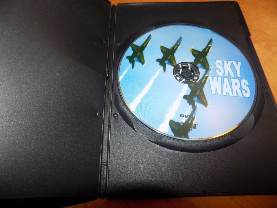 SKY WARS DIGIVIEW ENTERTAINMENT Jets Helicopters Flight Fighters ...