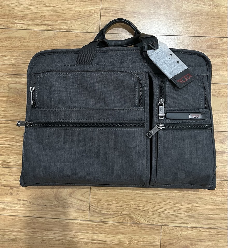 TUMI Alpha 3 Compact Large Screen Luggage Laptop Brief 17" | eBay