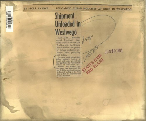 1961 Press Photo SS Stolt Avance unloading Cuban molasses at Westwego ...