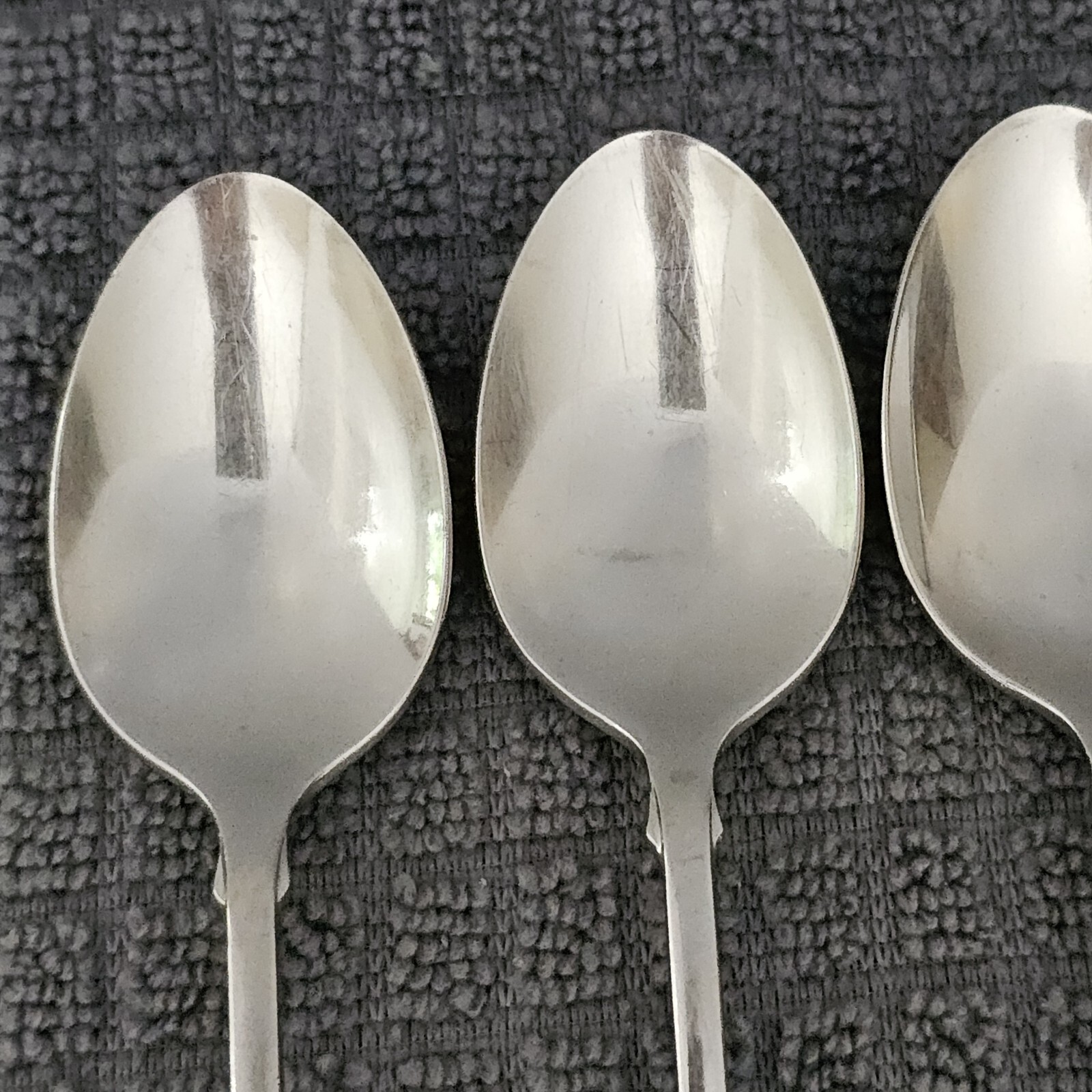 Oneida AMERICAN COLONIAL Teaspoons Set Of 5 STAINLESS Flatware Cube | eBay