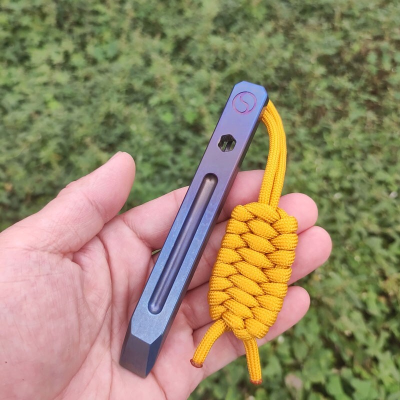 Crowbar Tool Box
