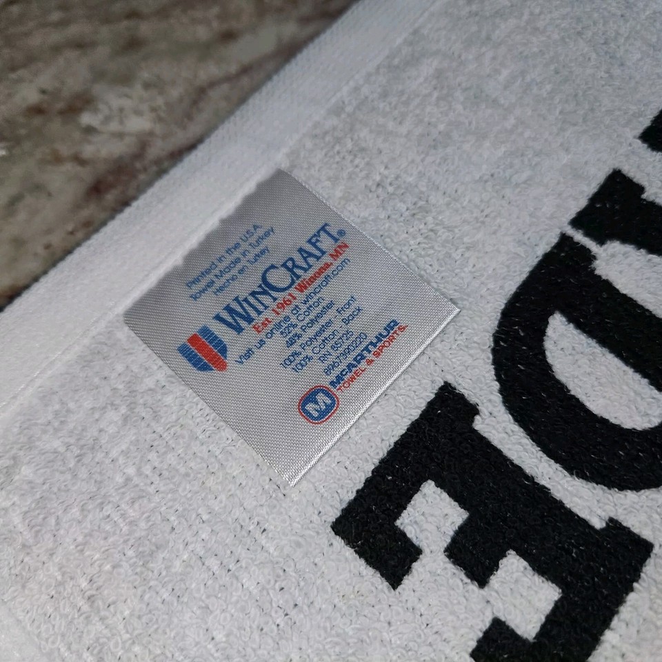 2 NEW Gatorade G Force 16"x25" Sideline Towels | eBay