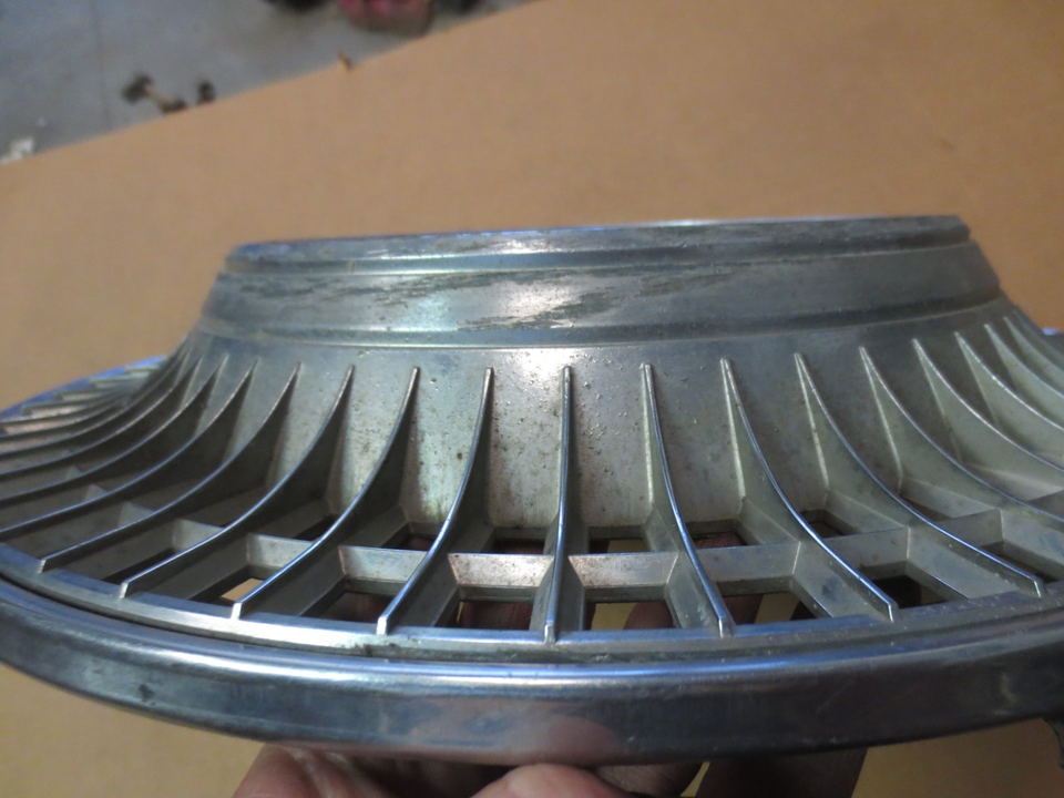 1970 70 Oldsmobile Toronado Hubcap Rim Wheel Cover Hub Cap 15" OEM USED ...