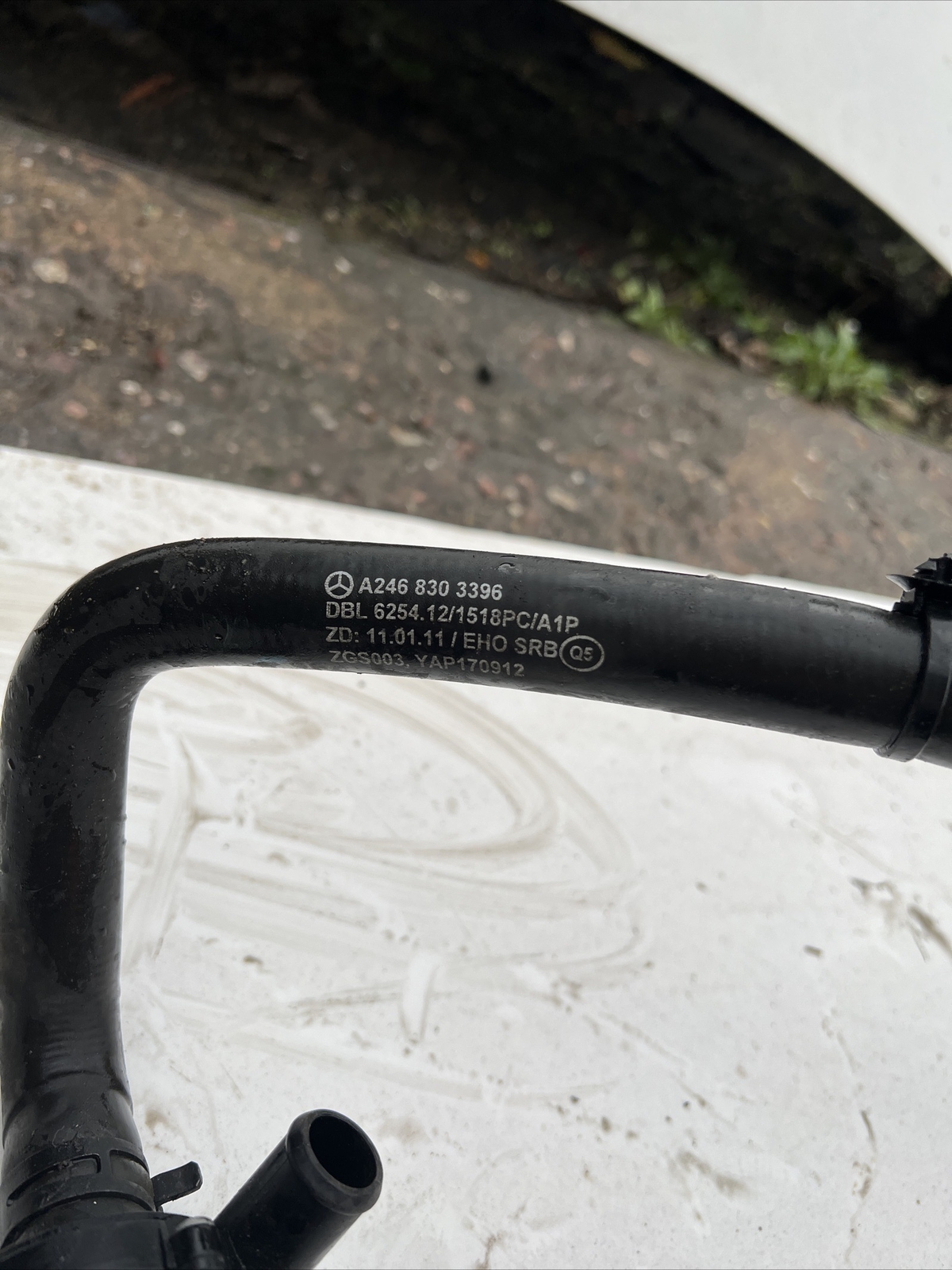 MERCEDES X166 GL GLS GLE Water Circulation Motor and Pipes A1668304996 ...