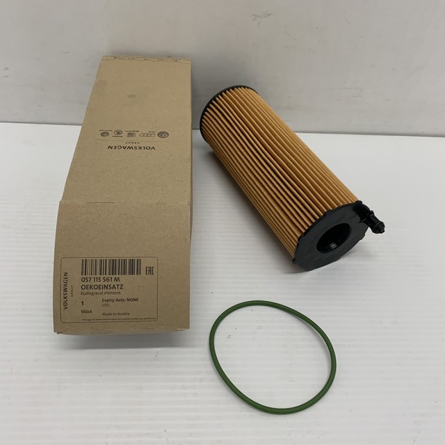 Volkswagen Genuine Oil Filter Kit 057115561M T2457 for sale online | eBay
