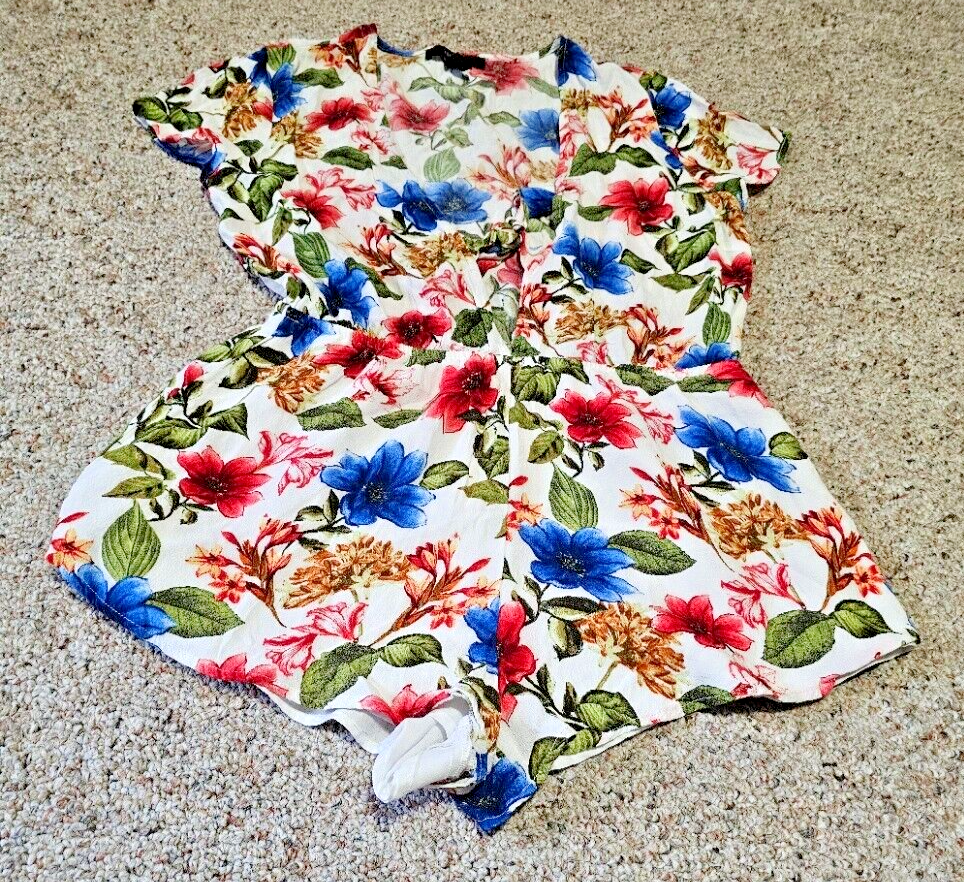 Forever 21 Womens Romper Playsuit multicolor floral Sleeveless M Top ...
