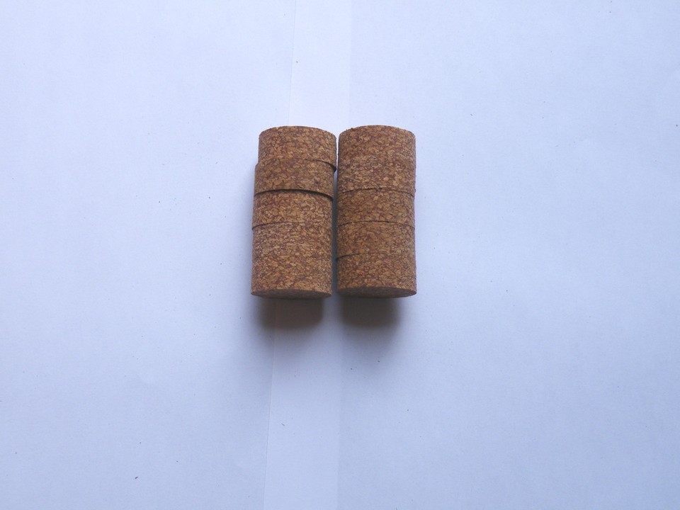 10 RUBBERIZED CORK RINGS 1 1/4"X1/2" WITHOUT BORE SPOTTED RED -NEW ...
