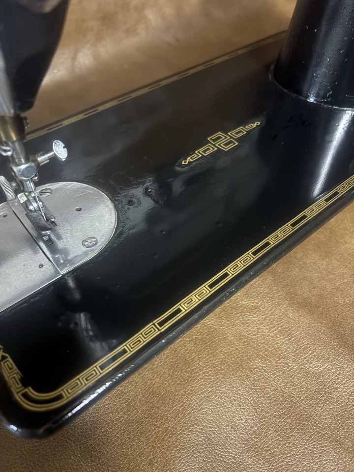 Singer Vintage Sewing Machine Model 201 (Serviced) | eBay