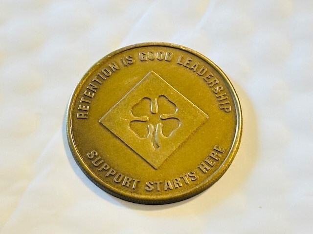 Challenge Coin - US Army - 4th US Army - Retention is good leadership ...