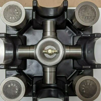 O.E.M. INTERNATIONAL 2506391C91 U-JOINT (SPL90X) | eBay